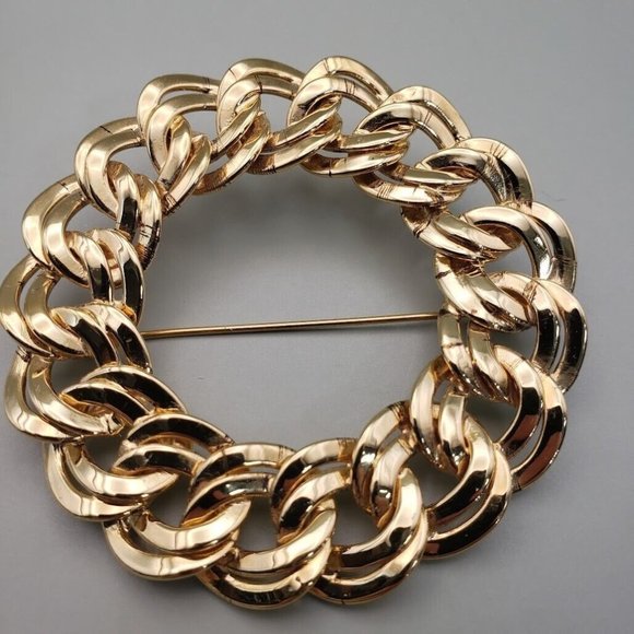Monet | Jewelry | Vintage Monet Brooch Gold Tone Double Chain Link ...